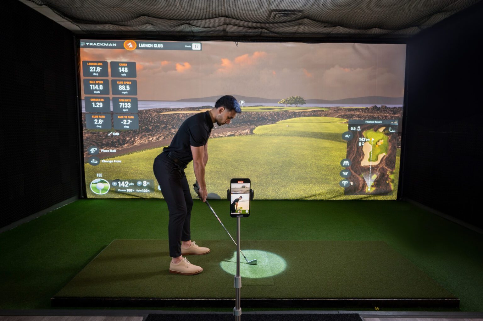 Indoor Golf Club, Private Golf Club, Virtual Golf Courses | Maple Grove ...